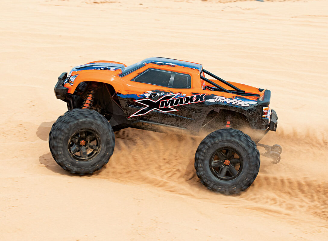 Traxxas X-Maxx 8S 4WD RC Monster Truck - BoxWebstore
